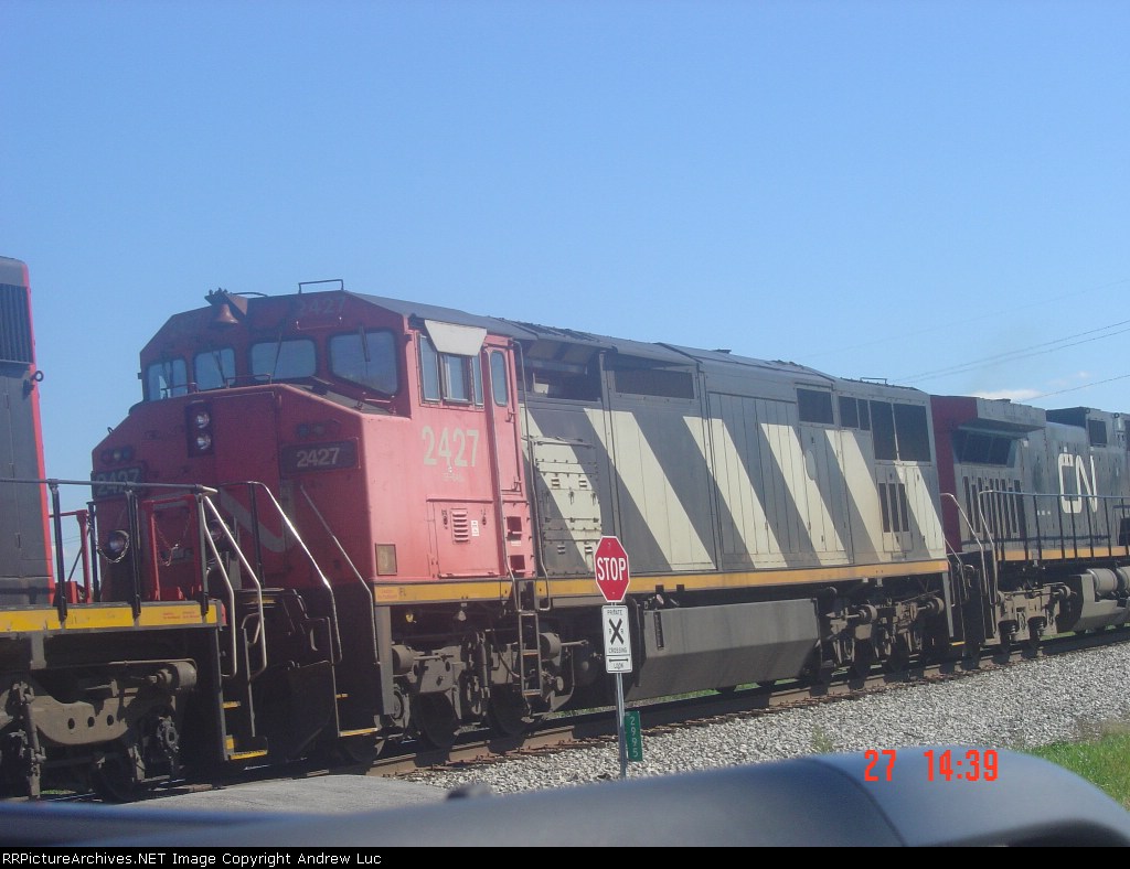 NS 331 with CN 2427